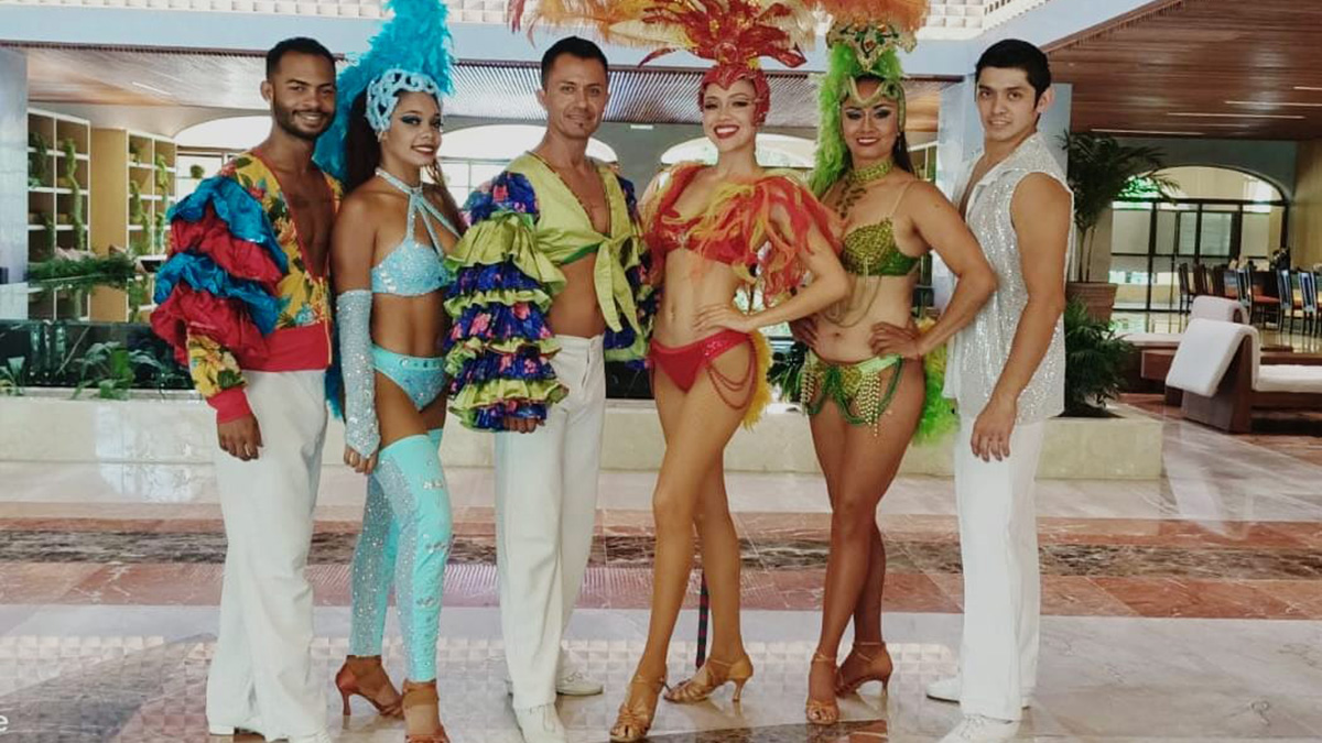 Sunset World Group Holds Various Celebrations During February in All its Hotels