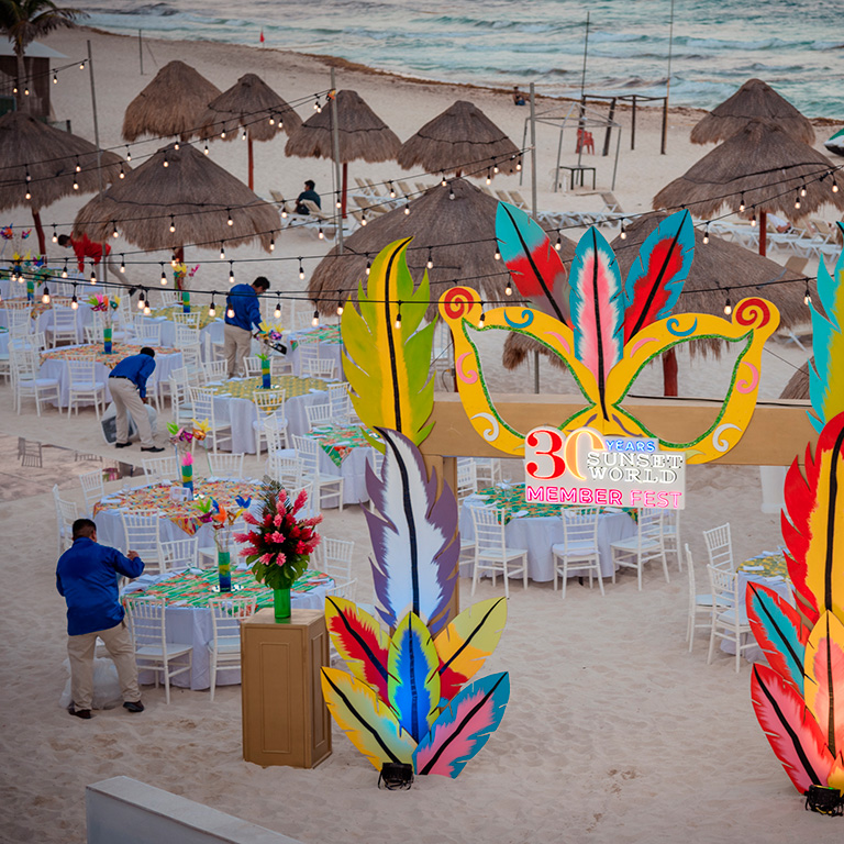 Official Site | Sunset World Resorts & Vacations Experiences